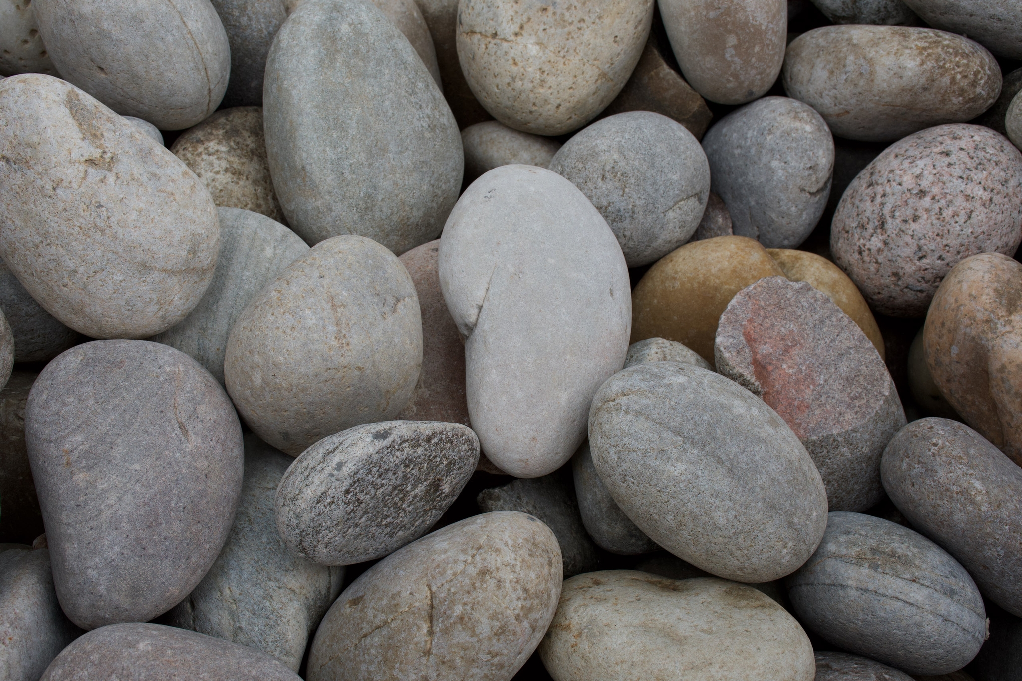 80-120mm Scottish Cobbles (Bulk Bag) - Slemish Landscape Centre